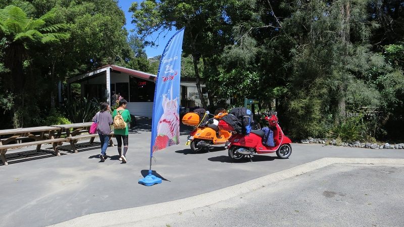 Modern Vespa : South Island Tour (final)