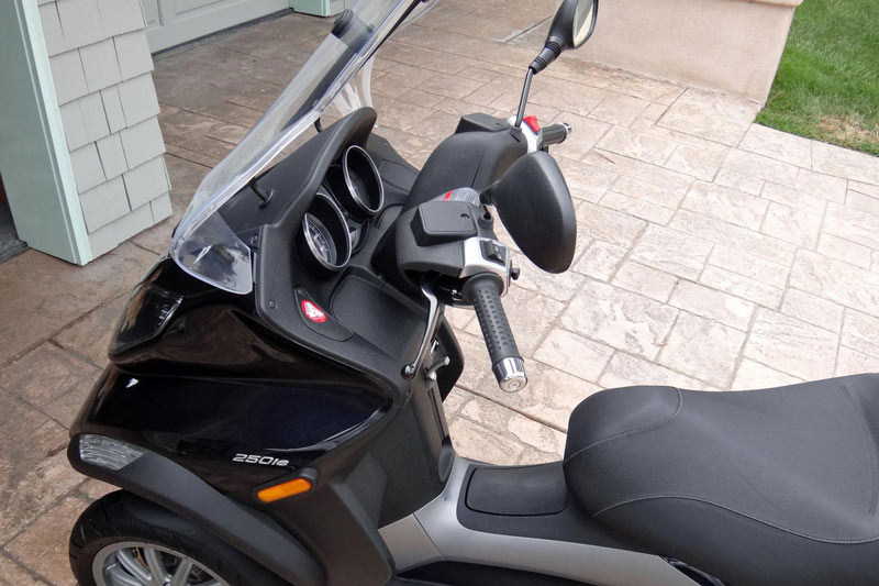 Modern Vespa : MP3, 2007 Piaggio, 244cc (San Diego) For Sale: