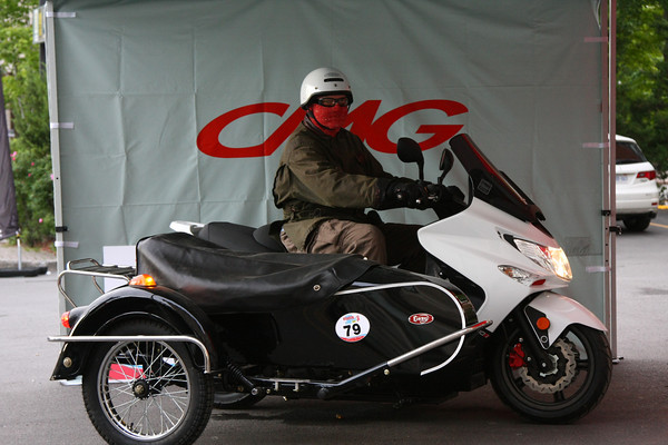 Modern Vespa : Newb looking for Vespa with sidecar