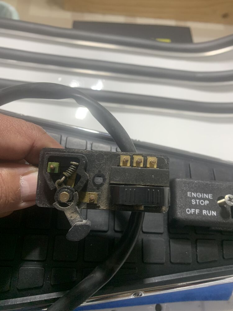 Modern Vespa : Kill switch busted. Do I have to fix it??