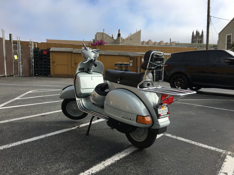Modern Vespa : p200 bbq rack
