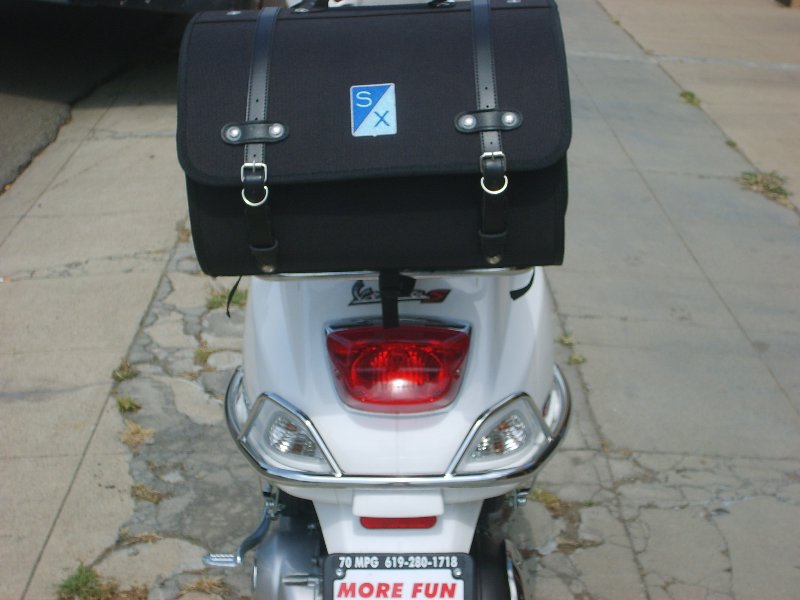 Modern Vespa : Rear Rack installation