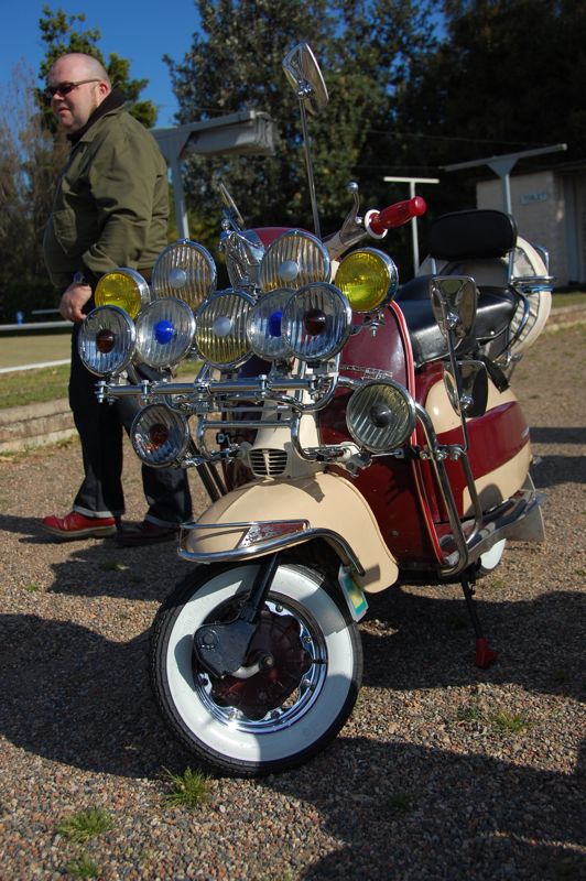 Modern Vespa : Rockers Ride 2010 SYDNEY