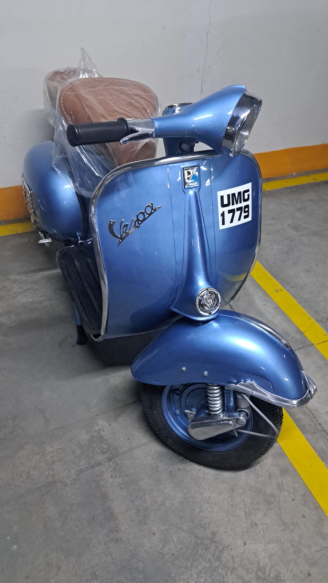 Modern Vespa : Import Indian Vespa GT 125 1966 to EU / Spain