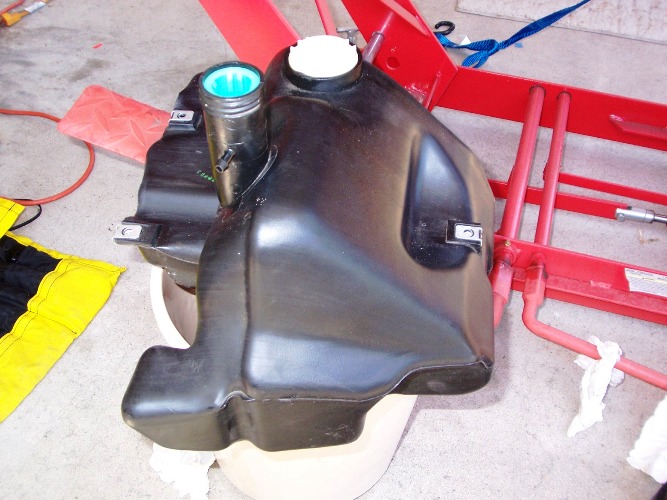 Modern Vespa : The ET4 project is coming along nicely....