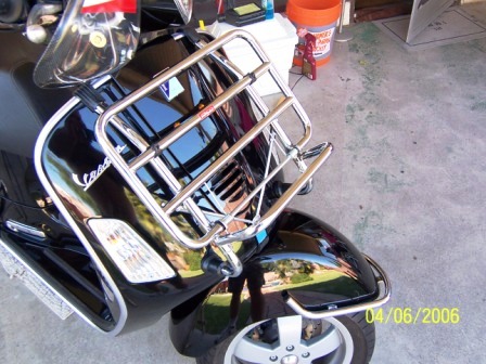 Modern Vespa : Front Racks