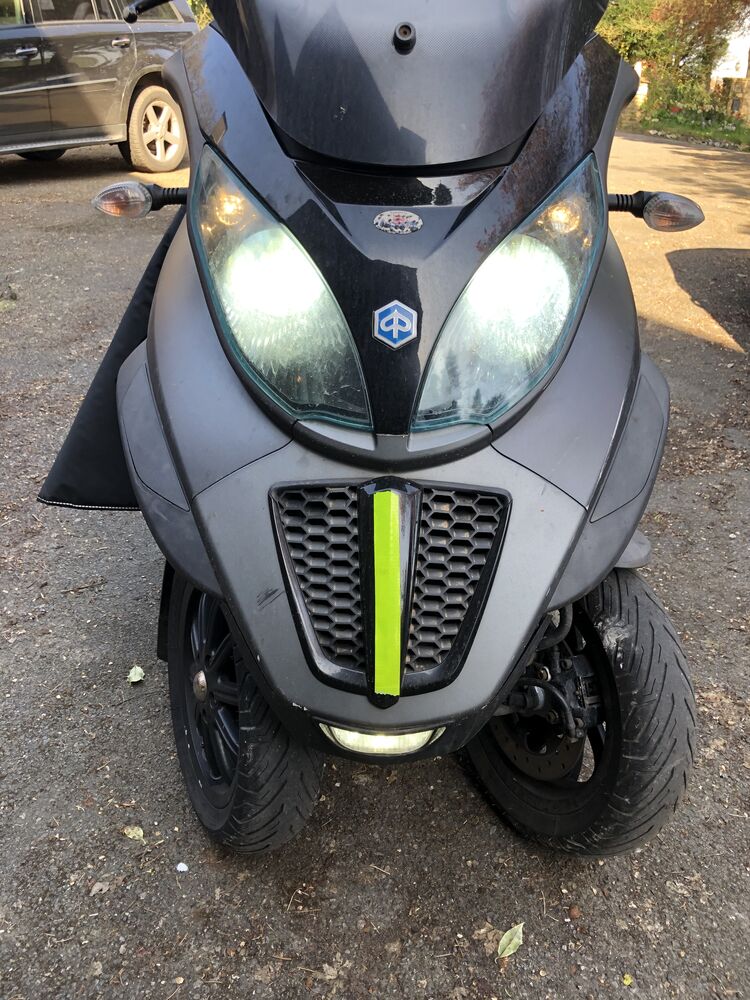 Modern Vespa : LED lights rear and double front LED plus DRL upgrade pics