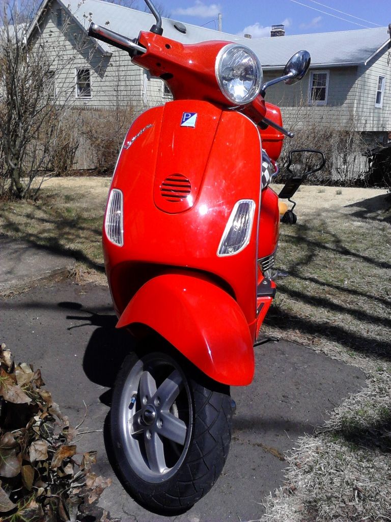 Modern Vespa : Show us your Red vespa , LOVE your RED Vespa here!
