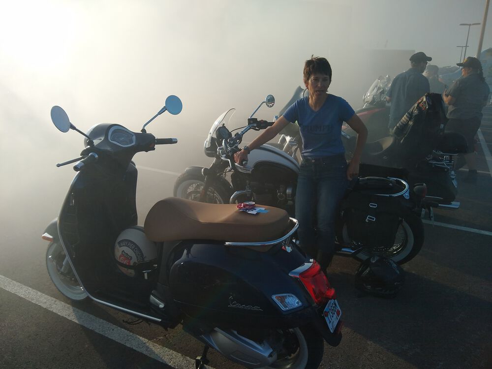 Modern Vespa : Bike Night, Show & Shine!