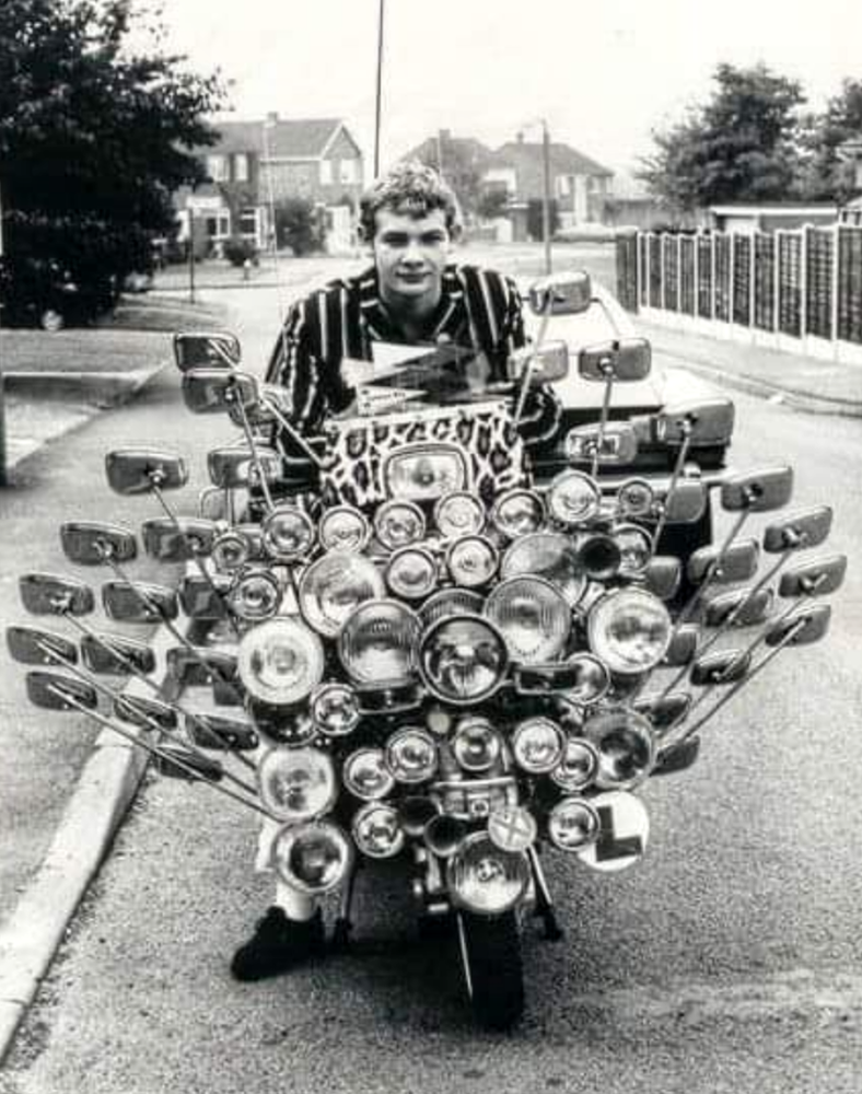 Modern Vespa : How were these crazier 'Mod' scooters even ridable?