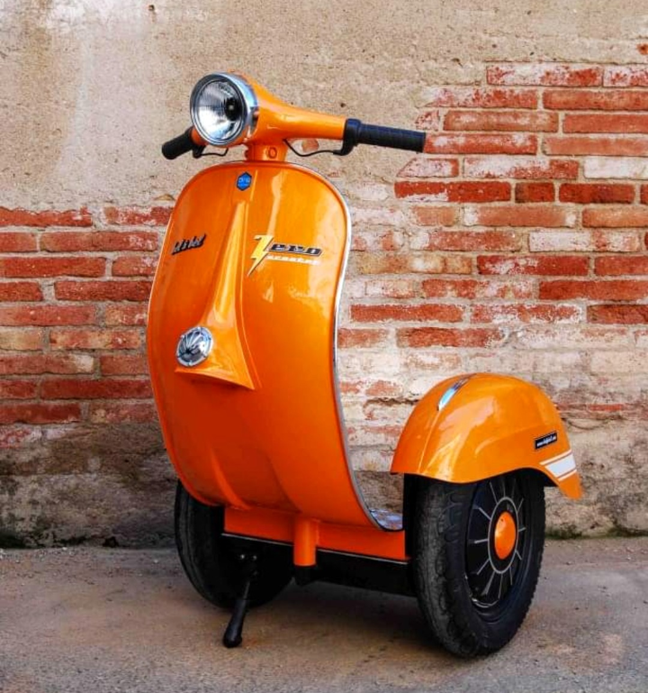Modern Vespa : Wouldja?