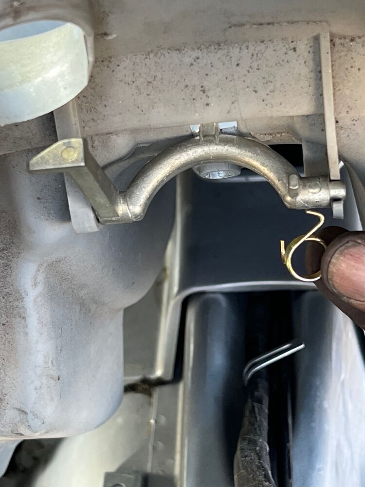 Modern Vespa : Vespa Glove Box Spring location placement help