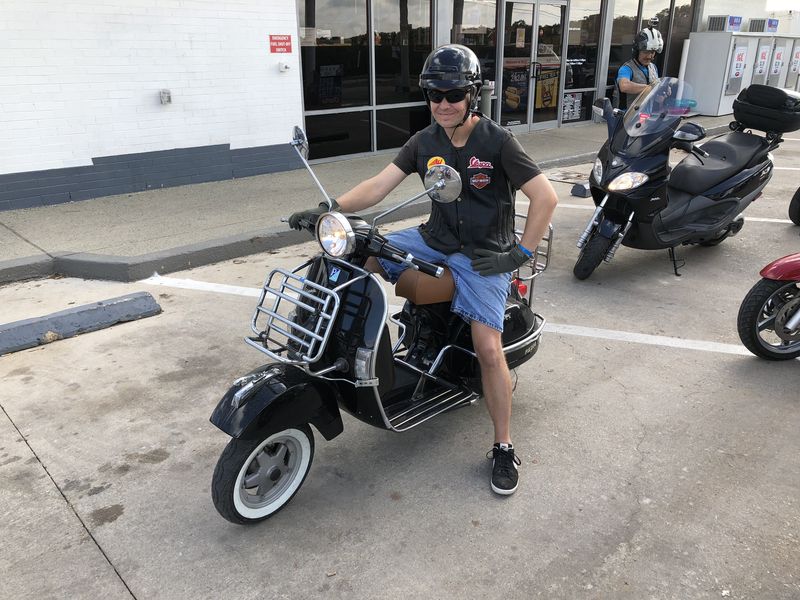 Modern Vespa : Texas United Scooter Rally - National Vespa Day