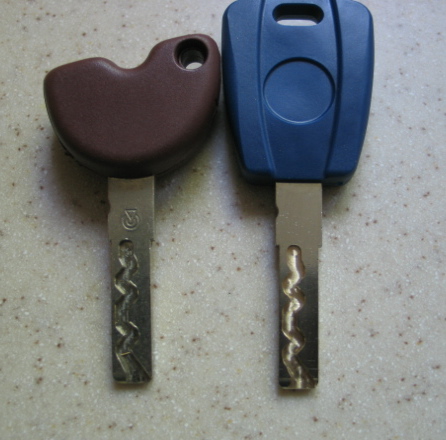 Modern Vespa : The Keys are here (as promised)