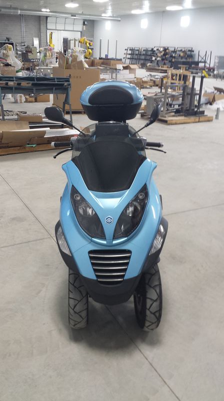 Modern Vespa : Buying a used mp3 checklist / fair value