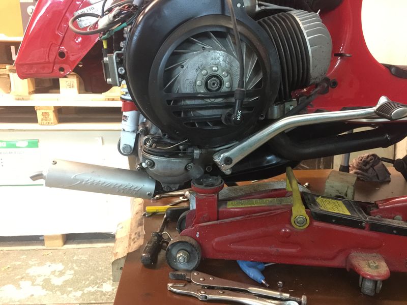 Modern Vespa : LML Vespa-T5 150cc Restoration