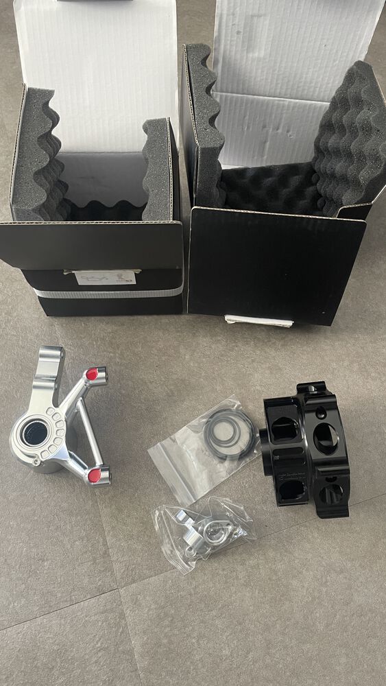 Modern Vespa : For Sale! Marus Factory Axle Seating And Wheel Hub