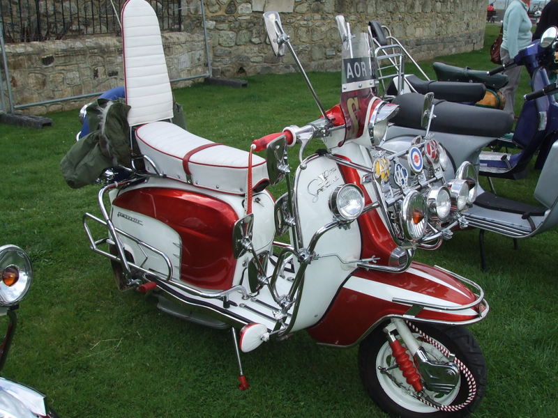 Modern Vespa : Mod is for Mod