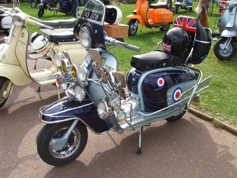 Modern Vespa : Mod is for Mod