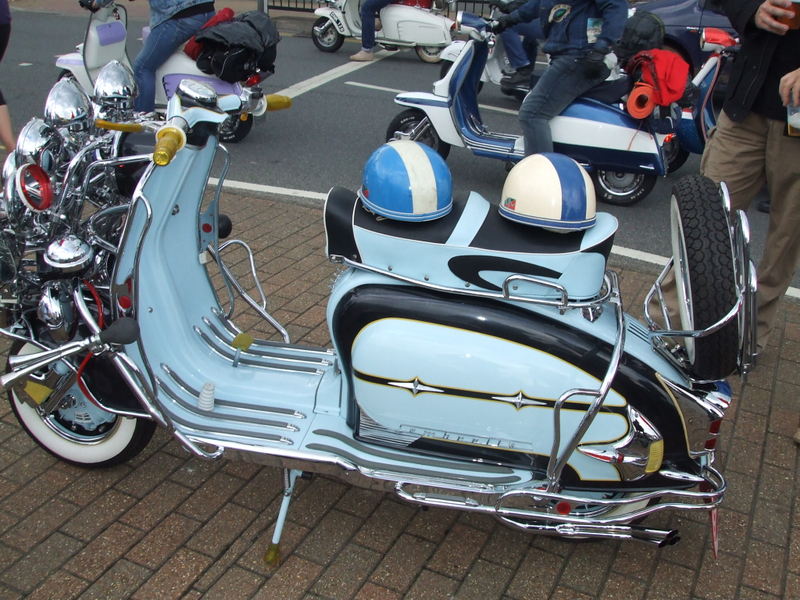 Modern Vespa : Mod is for Mod