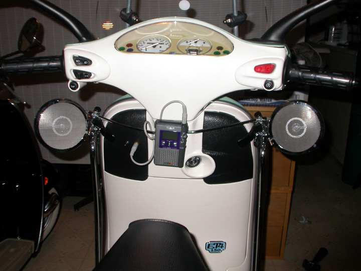 Modern Vespa : Vespa sound system