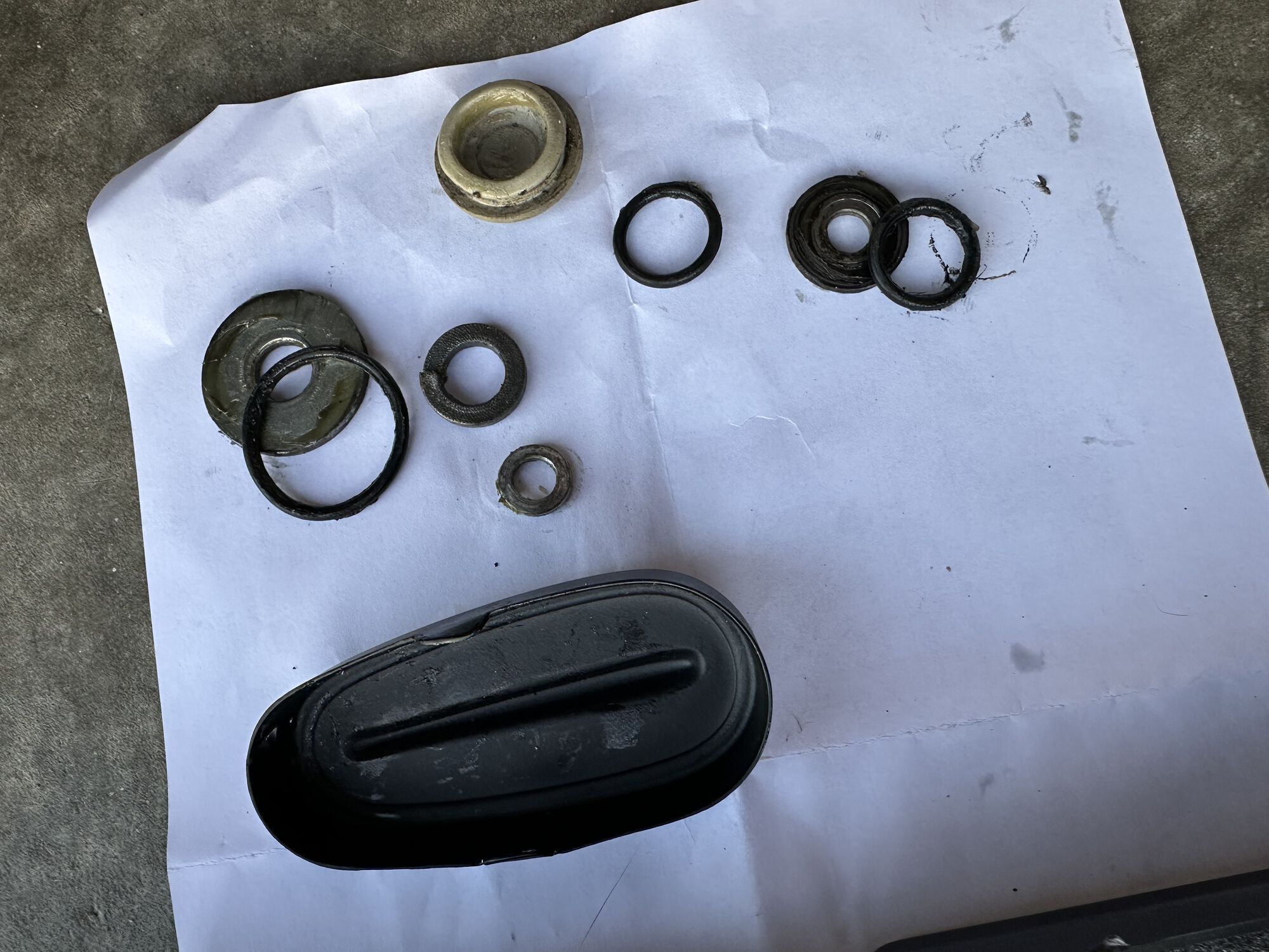 Modern Vespa : Smallframe anti-dive kit question