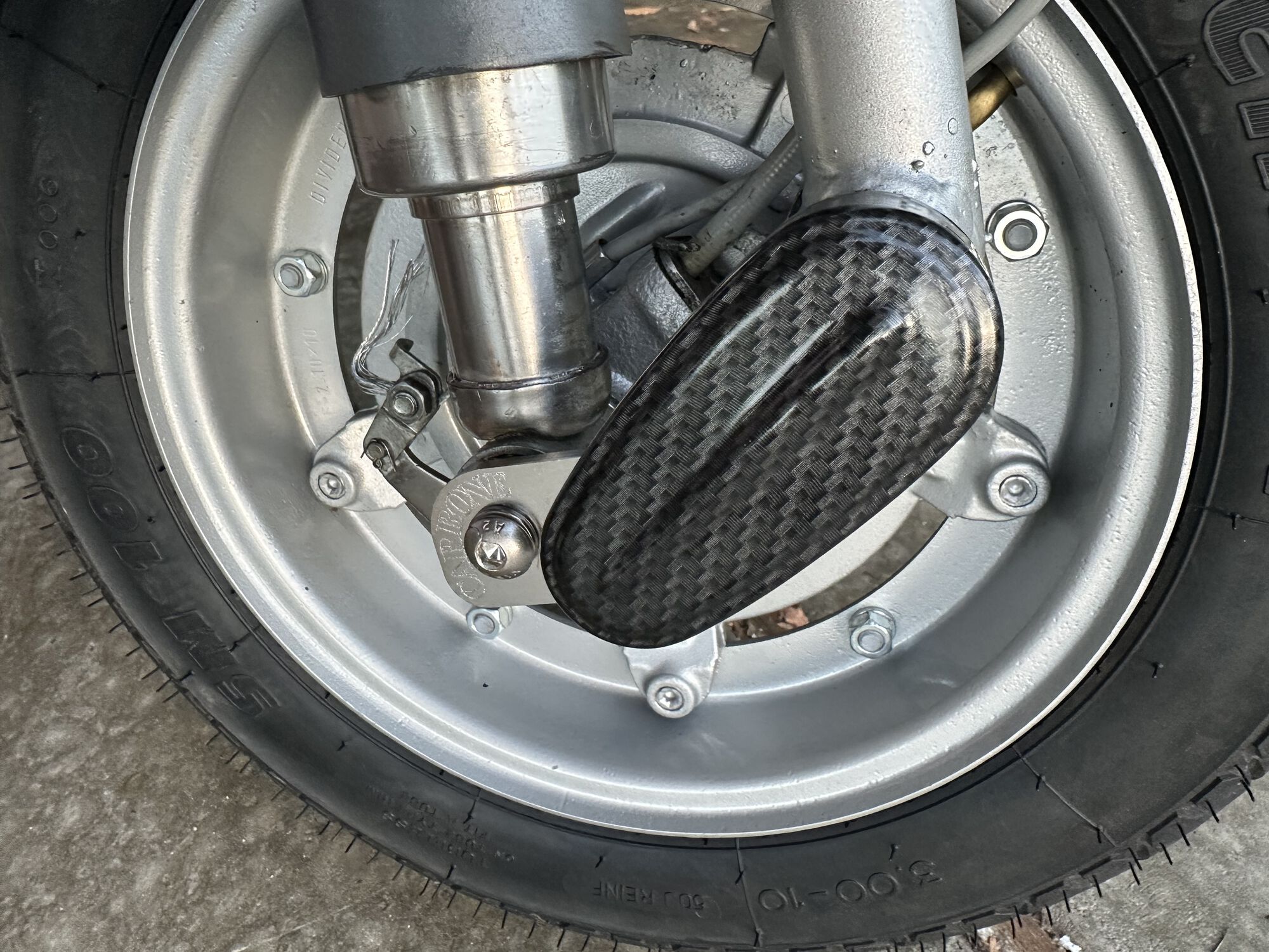 Modern Vespa : Smallframe anti-dive kit question