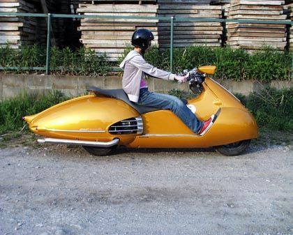 Modern Vespa : Streamline, Art Deco, Aerodynamic Scoots & Motorcycles