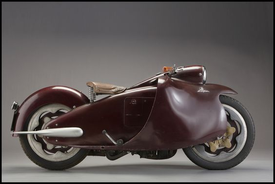 Modern Vespa : Streamline, Art Deco, Aerodynamic Scoots & Motorcycles