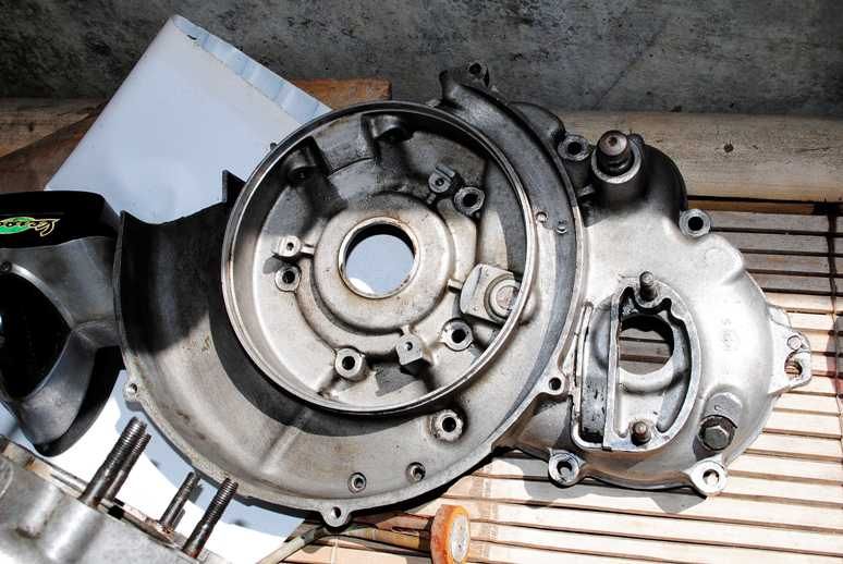 Modern Vespa : Sprint 1977 Project (in not that sprint mode)