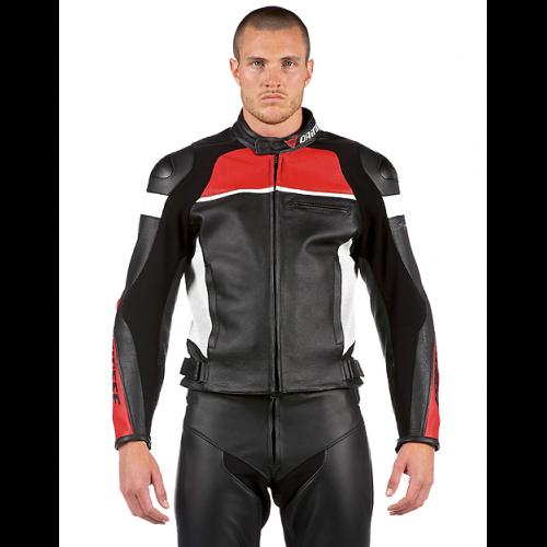 Modern Vespa : Motorcycle jackets for scoots!