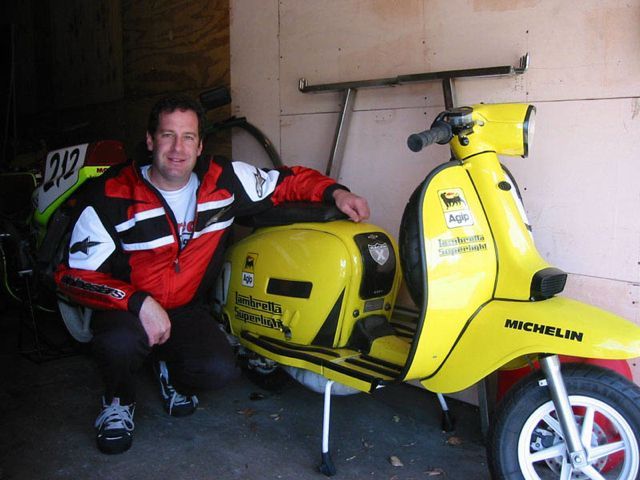 Modern Vespa : My previous scooters