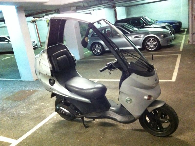 Modern Vespa : Benelli Adiva owners - put your hands up...