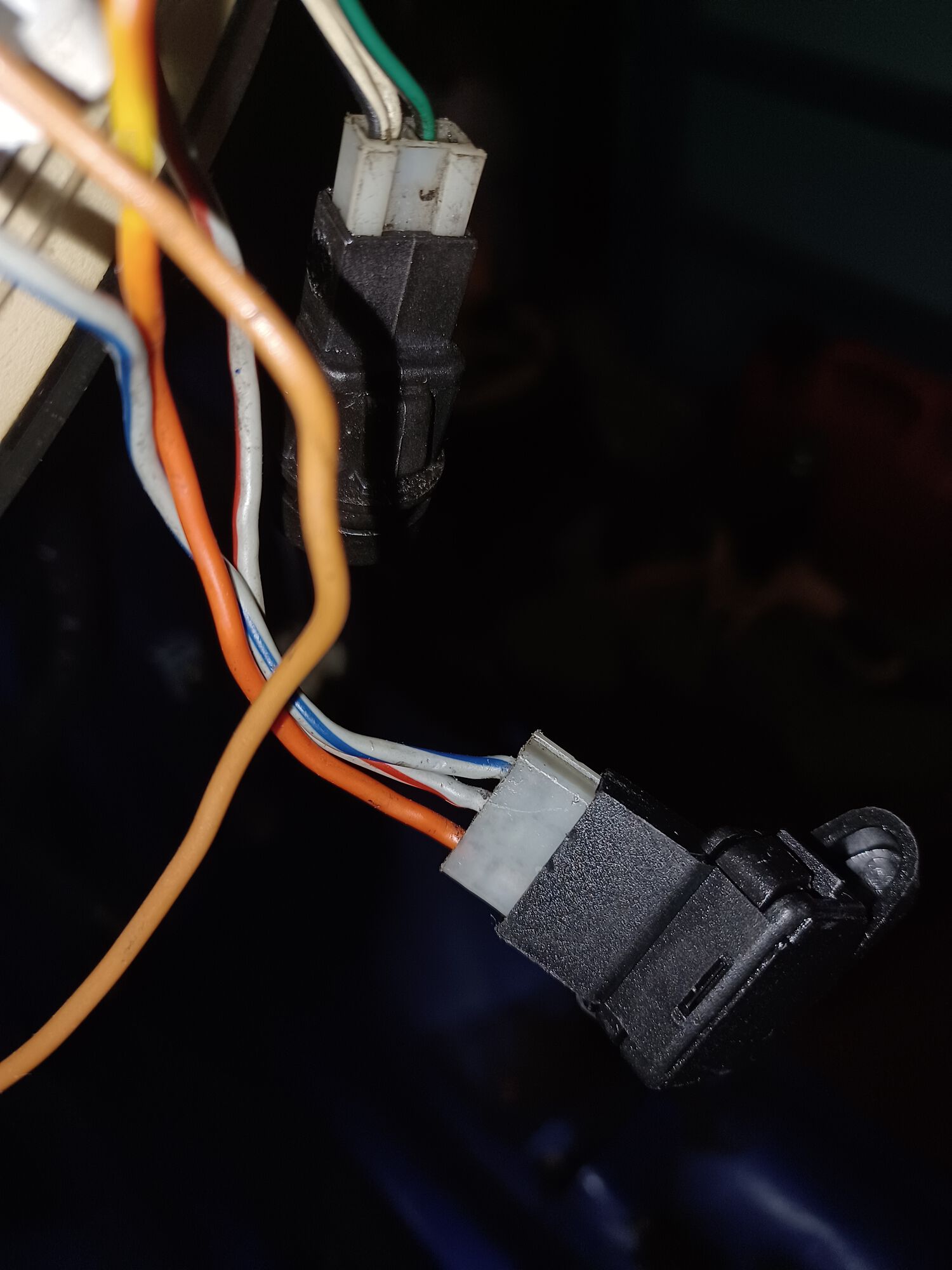 Modern Vespa : Position of switches on et4