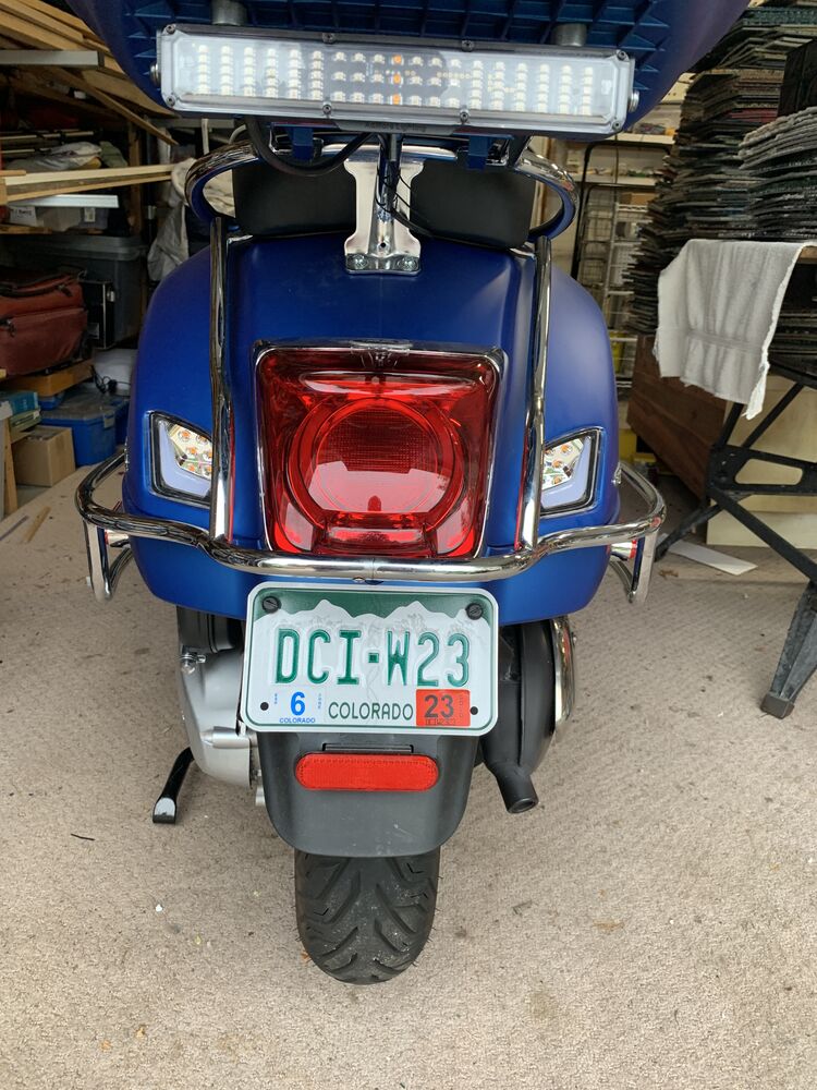 Modern Vespa : Today I Installed 4 LED Turning Lights