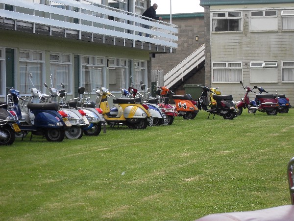Modern Vespa : Chelmsford SC "Camber Sands Weekender" (UK)