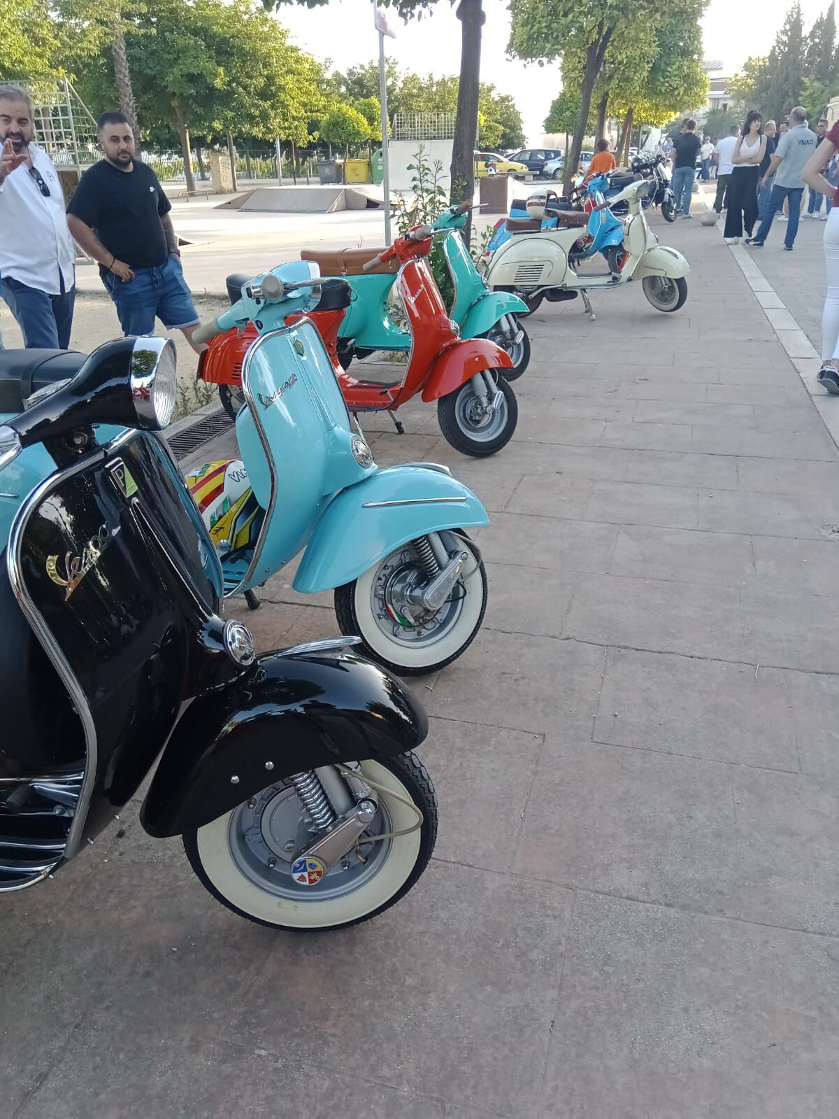 Modern Vespa : Introduction from Andalucía