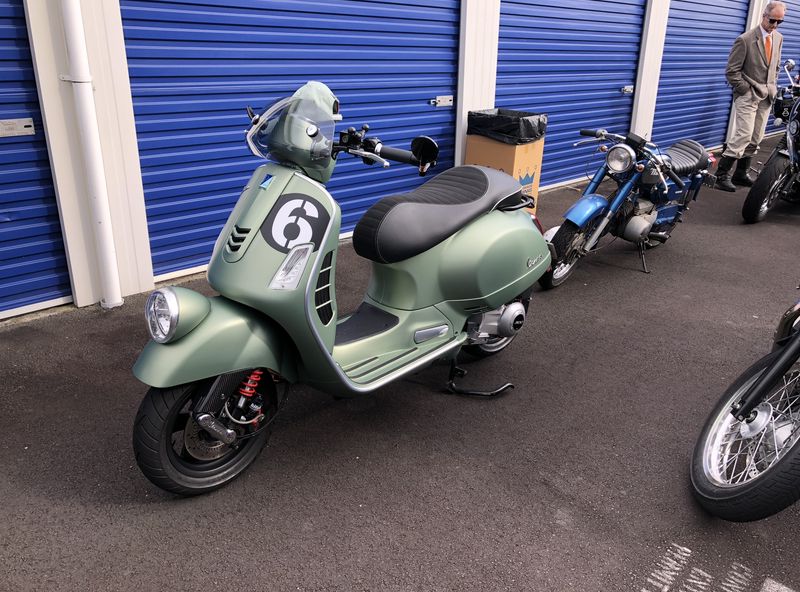 Modern Vespa : Distinguished Gentleman's Ride 2019