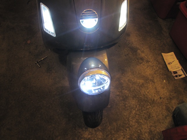 Modern Vespa : Installation of some goodies for my GTV