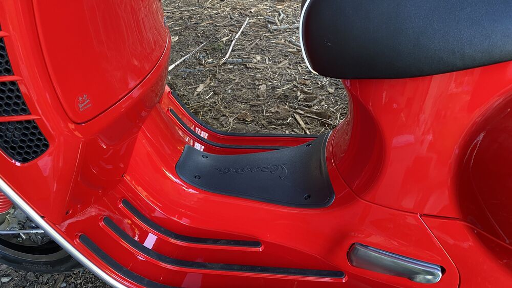 Modern Vespa : Vespa GTS Foot Rack by Classic Racks UK