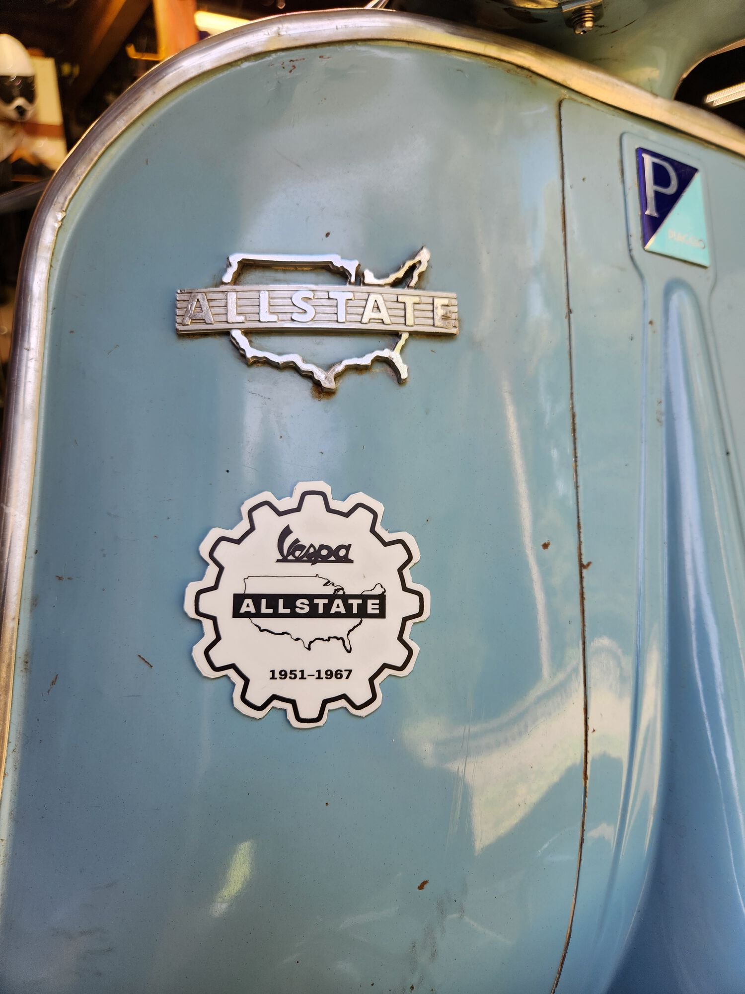 Modern Vespa : Allstate stickers