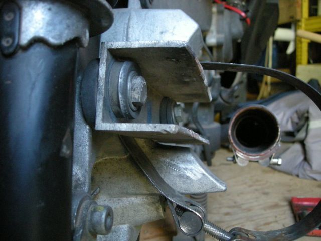 Modern Vespa : Cherry Bomb Muffler - Video