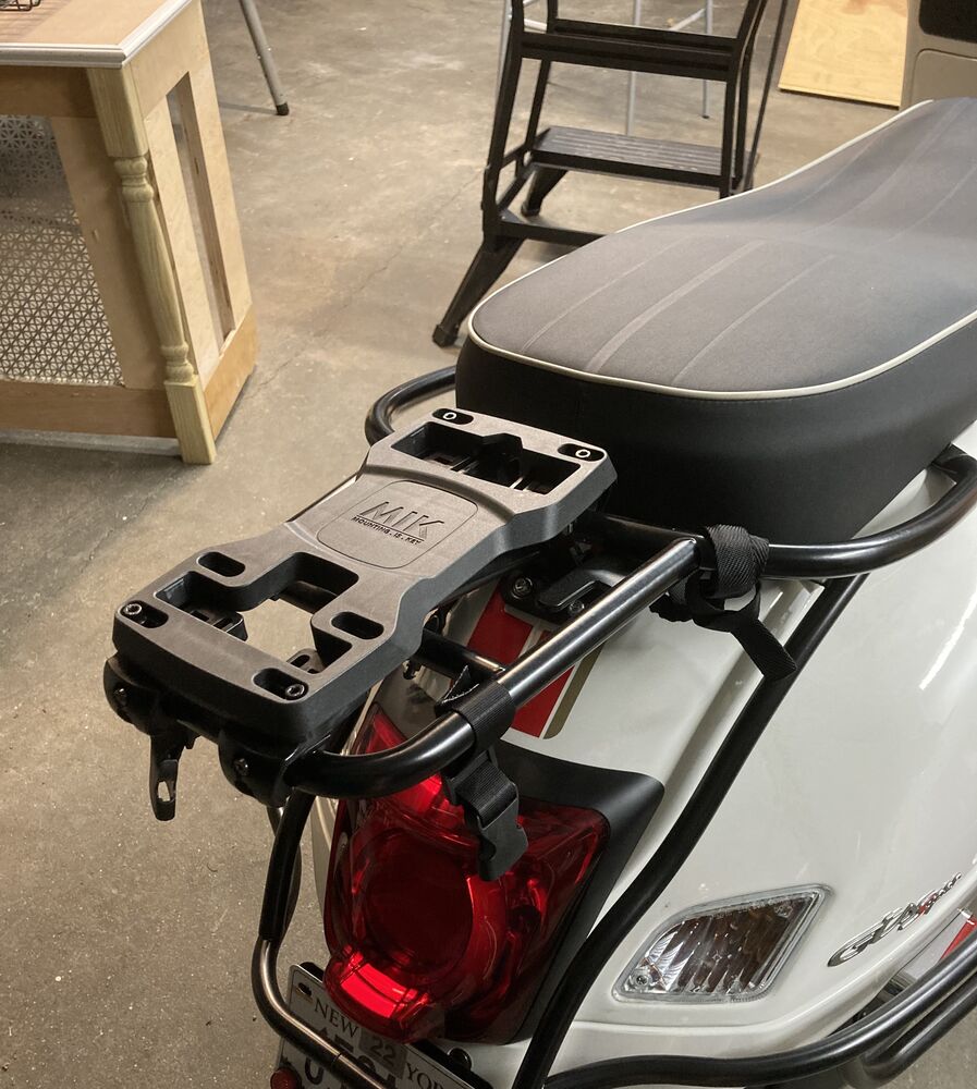 Modern Vespa : Rear Bicycle basket