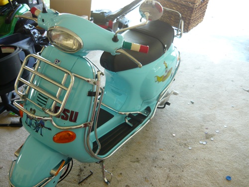 Modern Vespa : My pimped out et4 almost done check it out.