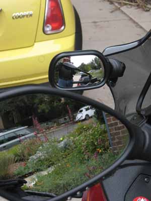 Modern Vespa : Saeng wideview mirrors