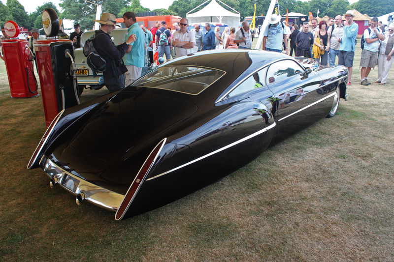 Modern Vespa : Streamline, Art Deco, Aerodynamic Scoots & Motorcycles
