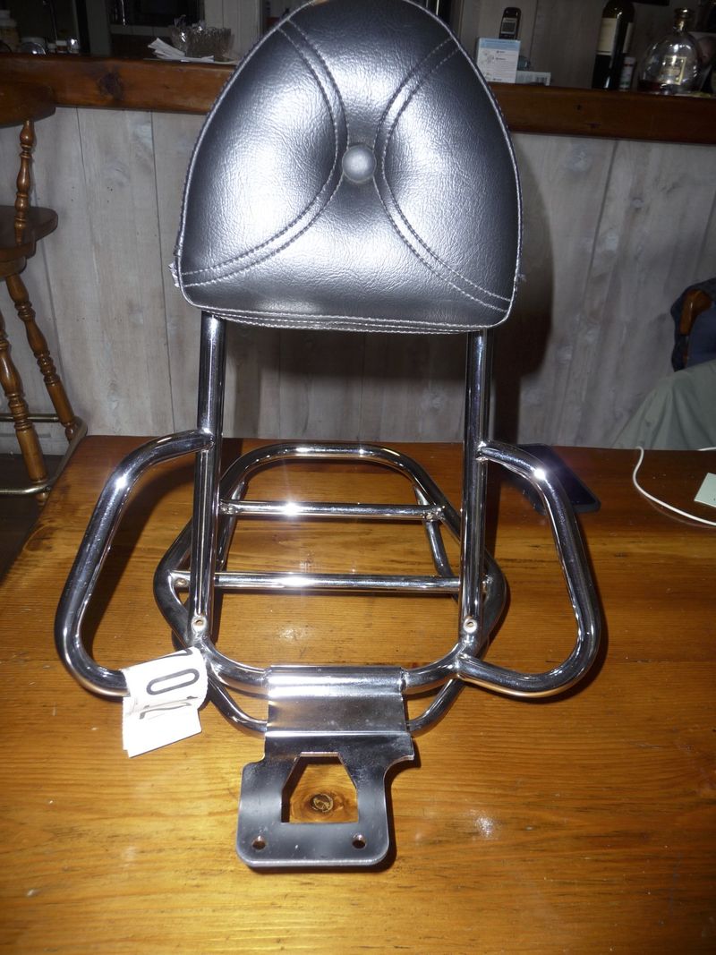 Modern Vespa : Sold SoCal Chrome rear rack w/backrest for ET2-ET4