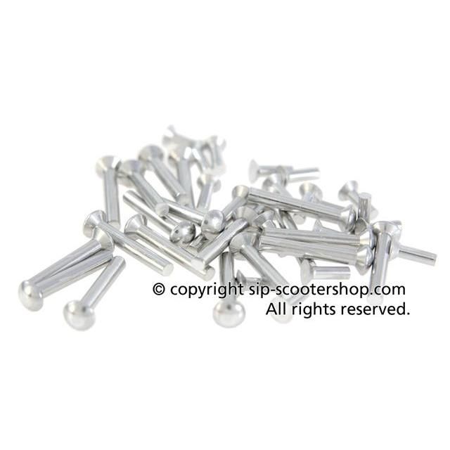 Modern Vespa : Floor rail rivet