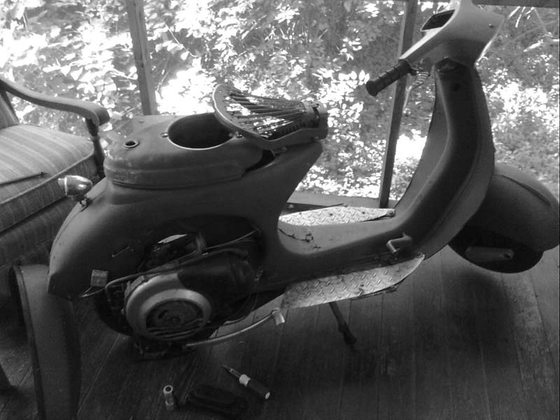 Modern Vespa : Replacement frames