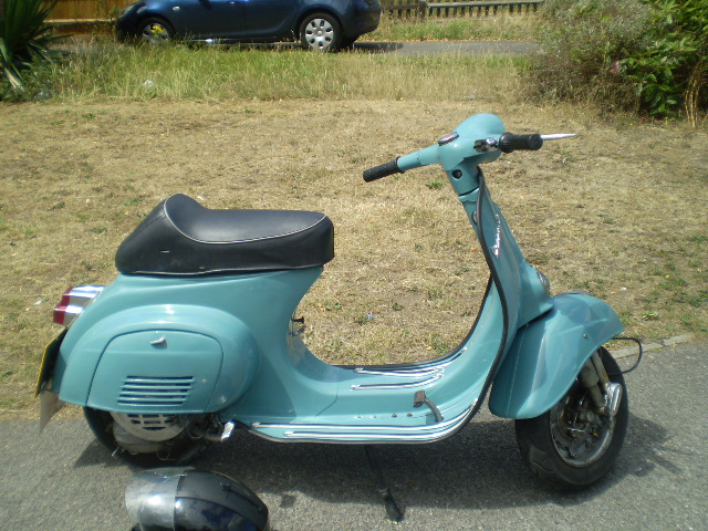 Modern Vespa : 1974 Vespa Smallframe